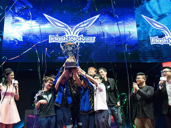 閃電狼 FlashWolves 官方網站